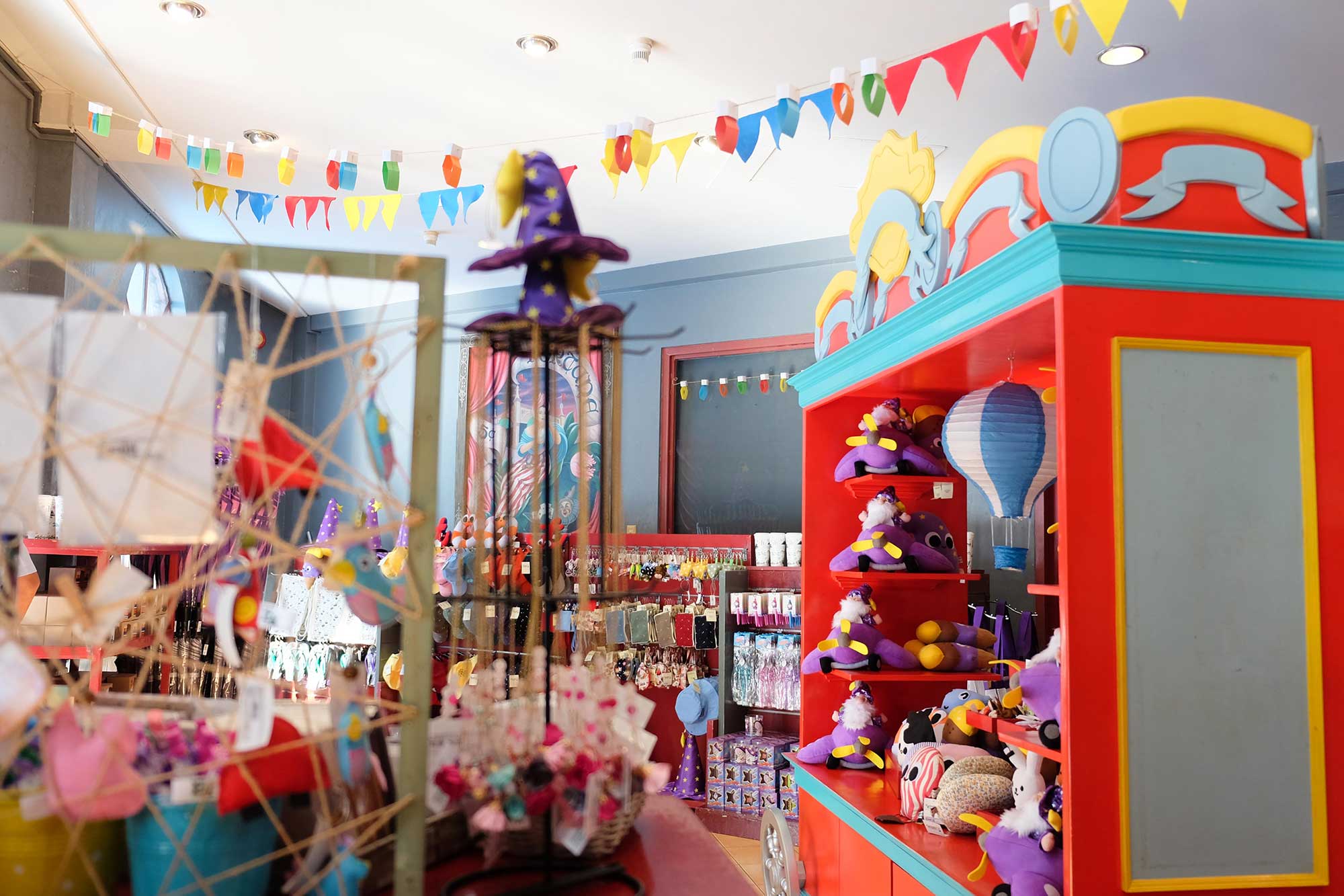 Shopping – Enchanted Kingdom